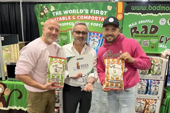 Bad Monkey Popcorn se distingue avec un emballage compostable - Les ...