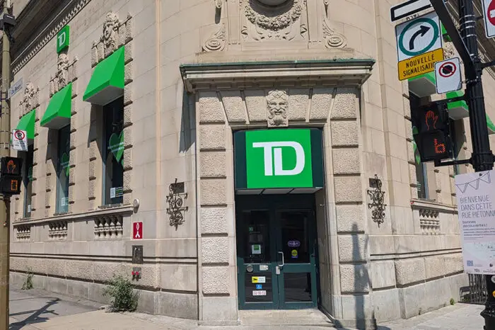 À surveiller: Banque TD, Banque CIBC et Canfor