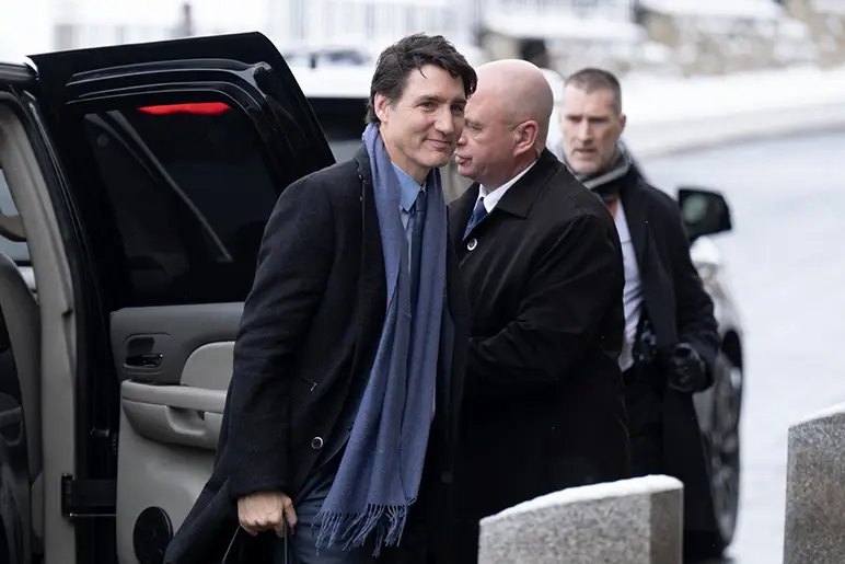 Justin Trudeau a officiellement démissionné - Les Affaires