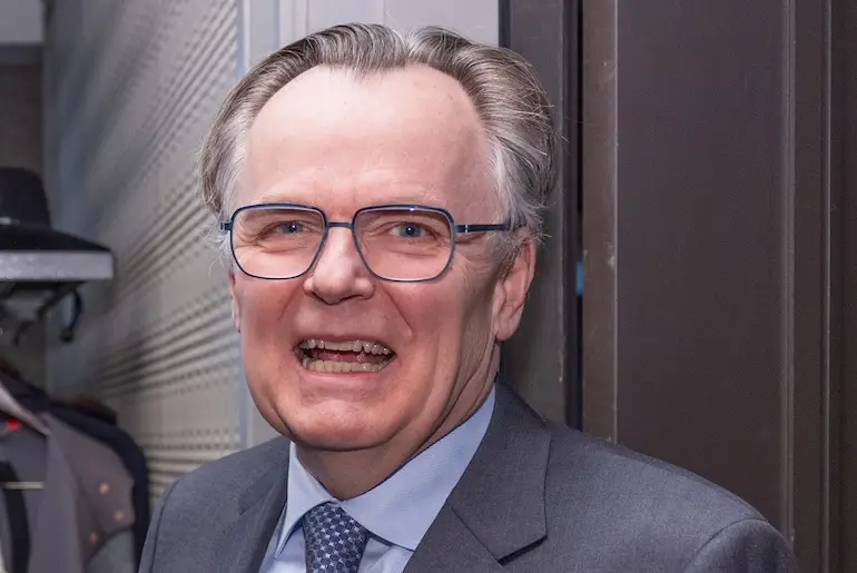 🎁 Carney choisit Marc-André Blanchard comme chef de cabinet - Les Affaires