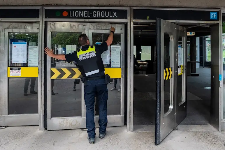 Nouvelles grèves à la STM: 300 postes supprimés - Les Affaires